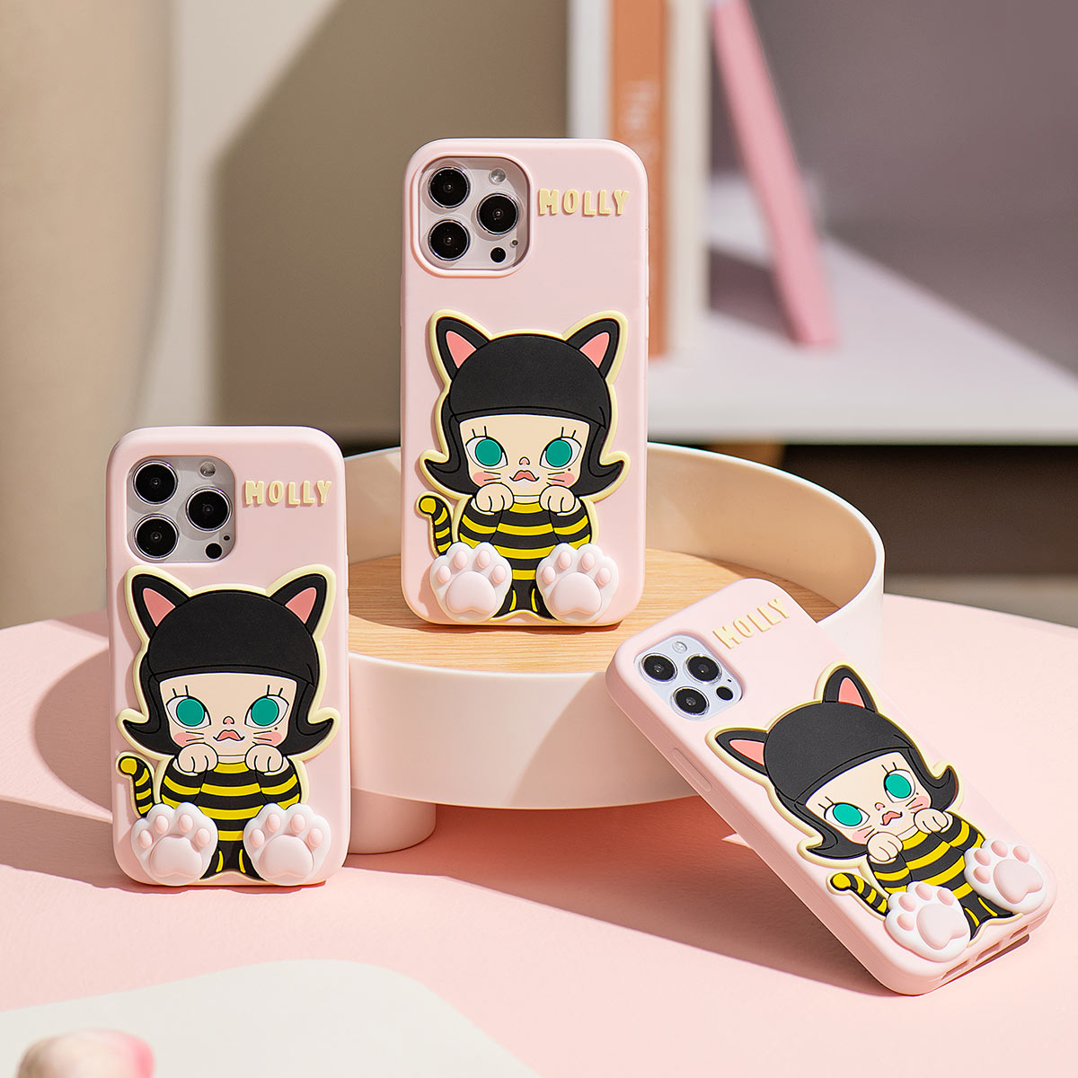A Boring Day With MOLLY Series-Phone Case - POP MART (Australia)