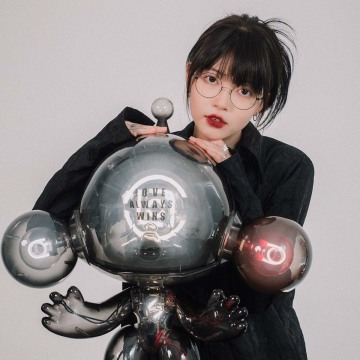 MEGA α SKULLPANDA 1000% CLOT - POP MART (Malaysia)