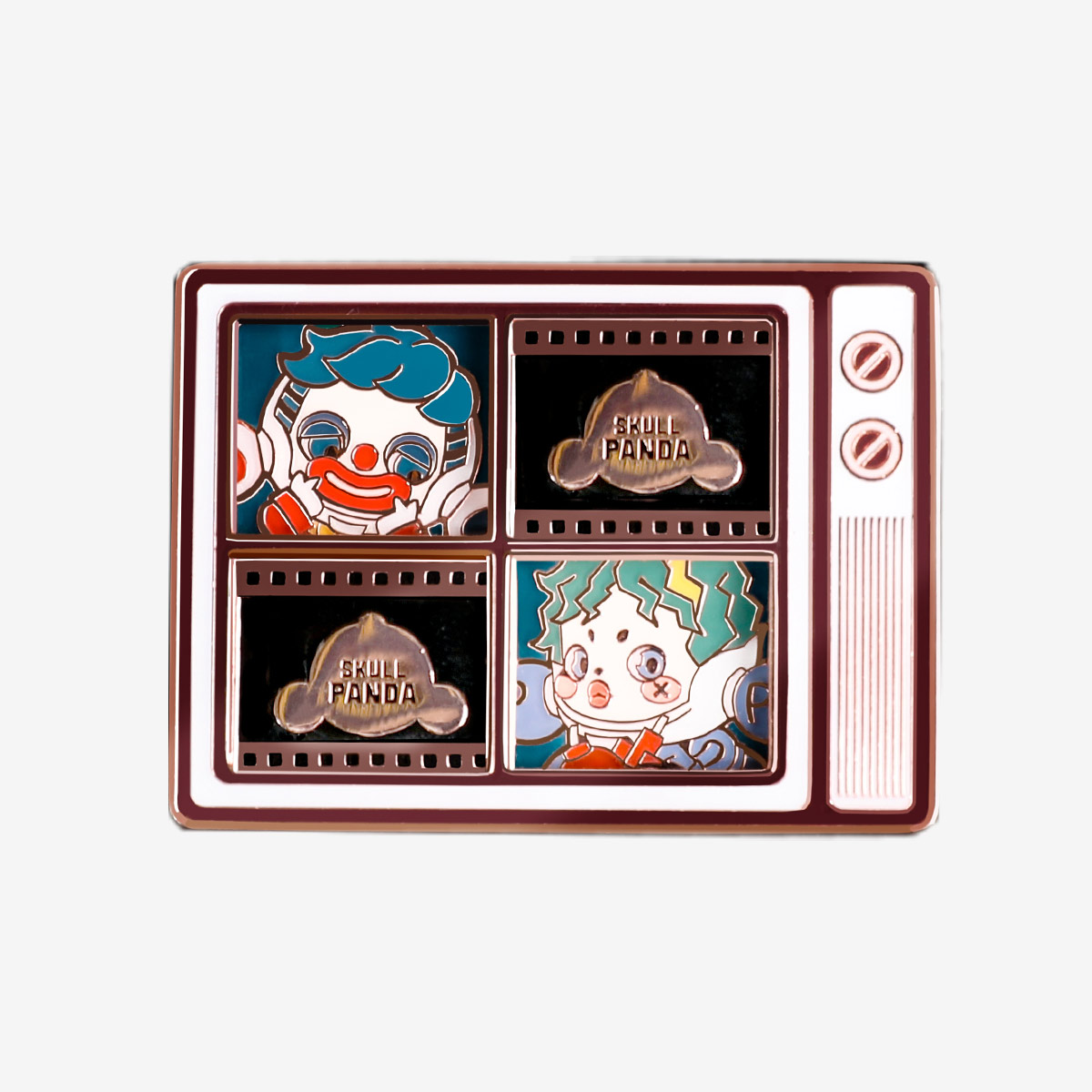 SKULLPANDA Action!Cut! Series Badge - POP MART (United Kingdom)