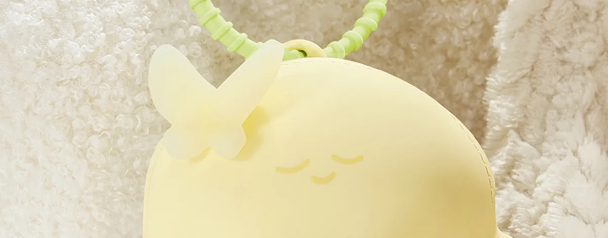 DIMOO By Your Side Series-Earphone Bag - POP MART (Macao, China)