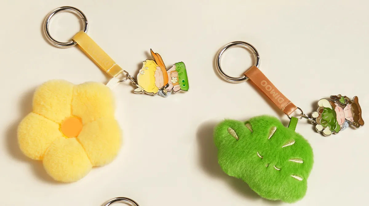 DIMOO By Your Side Series-Pendant Blind Box - POP MART (Thailand)