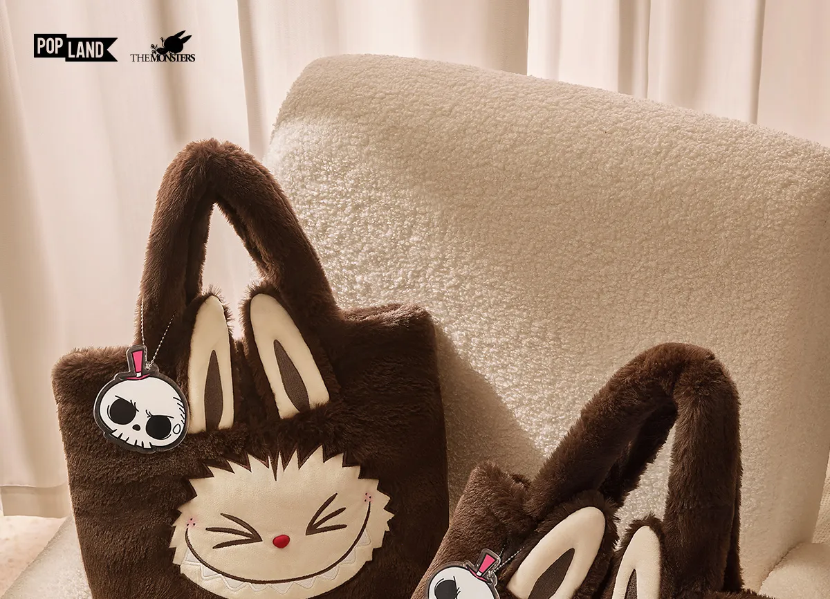 Classic Bag Series- LABUBU Reversible Plush Bag - POP MART (Brazil)