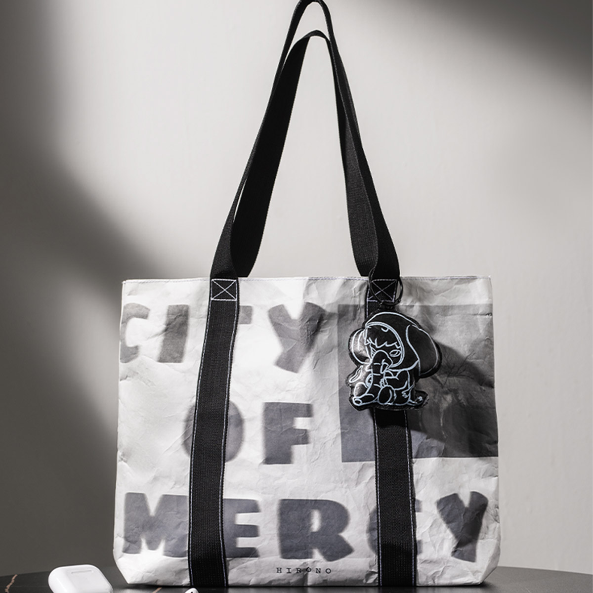 Hirono City of Mercy series Bag - POP MART (Thailand)